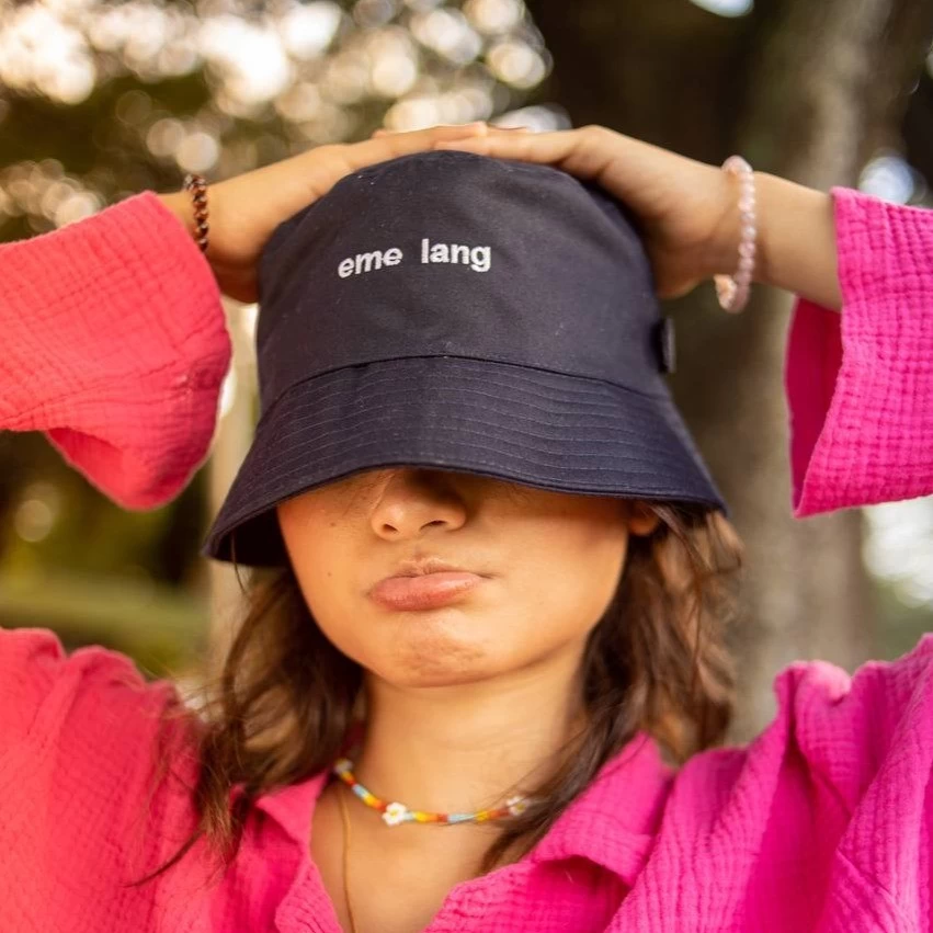 Pala-emeng Bucket Hat | Ang Walang Kwentang Podcast